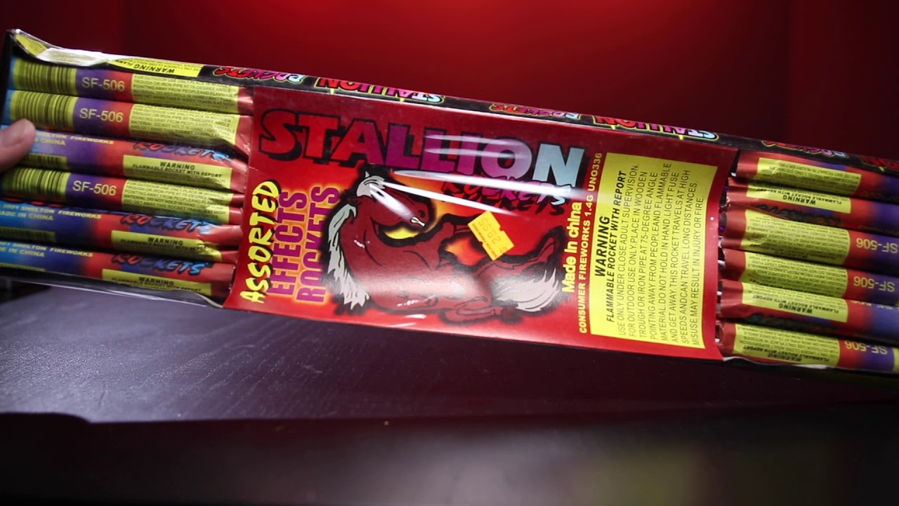 Stallion Rockets by Shelton's Fireworks - YouTube