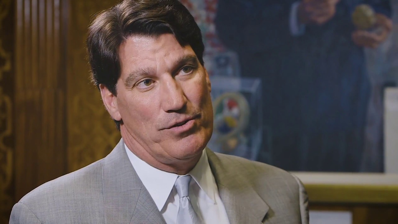 Karl Stonecipher on LASIK Advances - YouTube