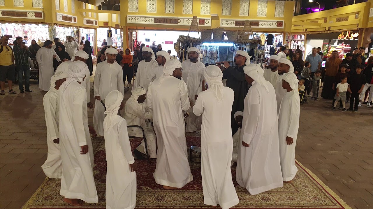 Traditional Emarati song at global village - YouTube