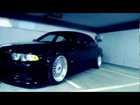 Slammed  BMW e38 740 v8 BLACK BEAUTY 2013 Trailer