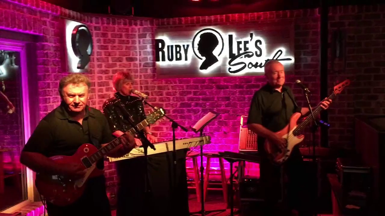 "Girl on Fire" Performed by Target the Band at Ruby Lee's So. Hilton ...