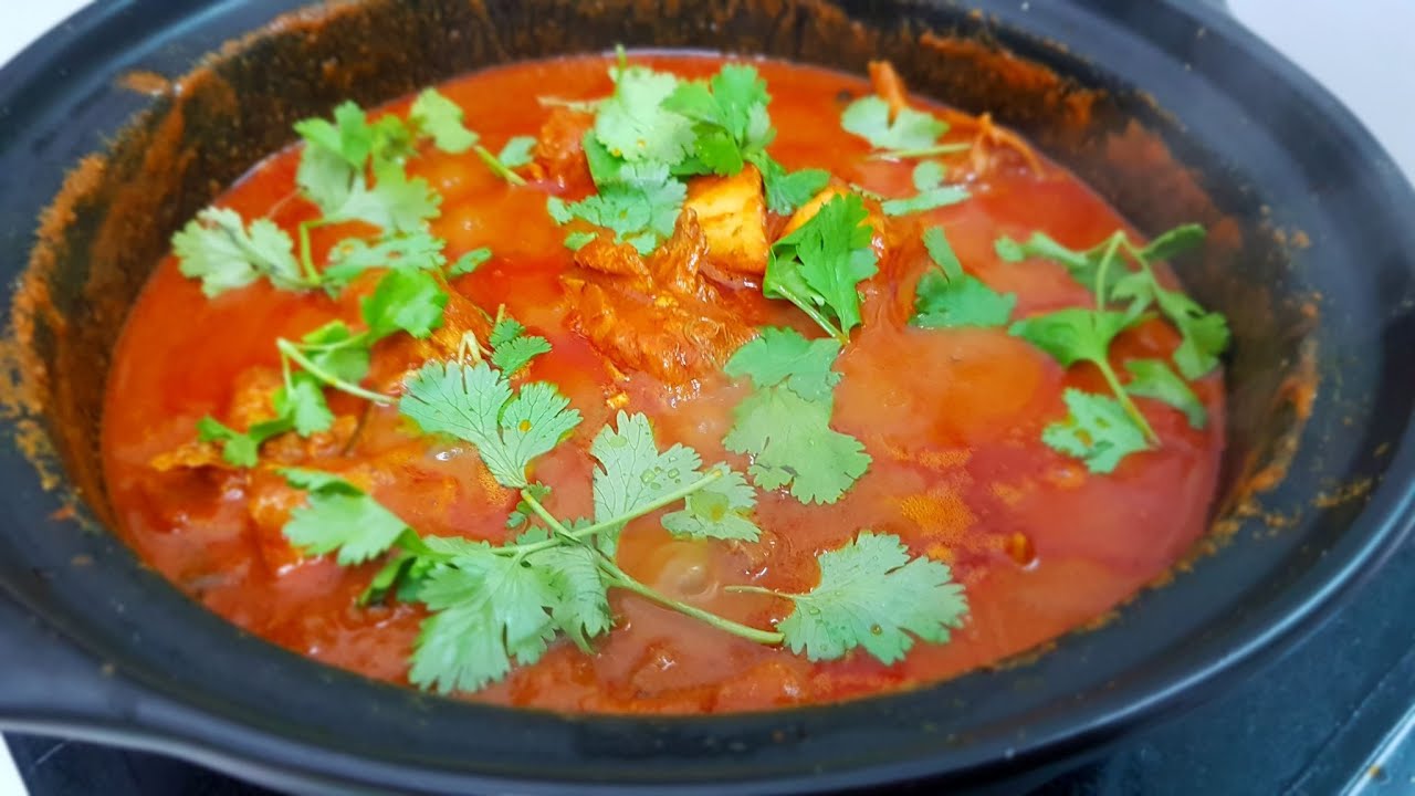 Chicken Peratal (Indian Dry Curry Chicken) - YouTube