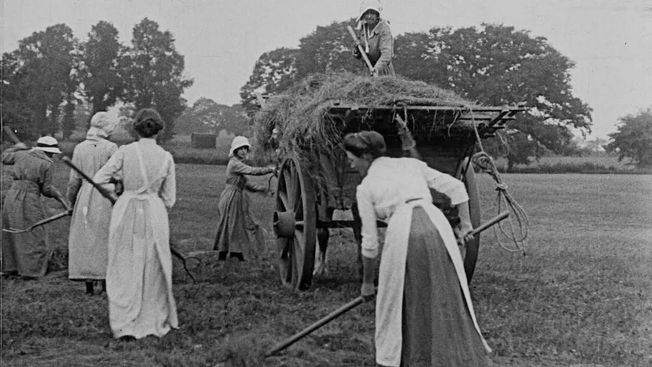 Women Hay Makers (1916) - YouTube