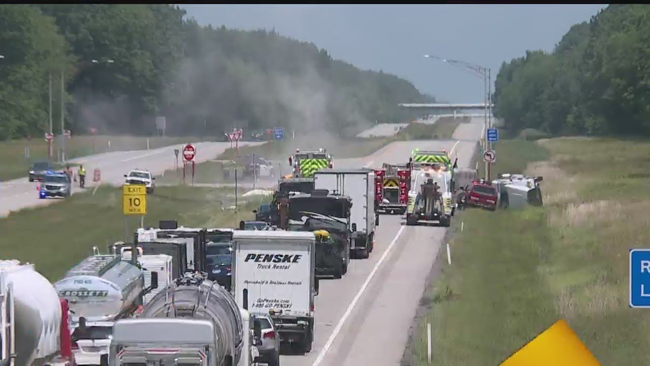 Route 11 fully reopens in Ashtabula County following crash - YouTube