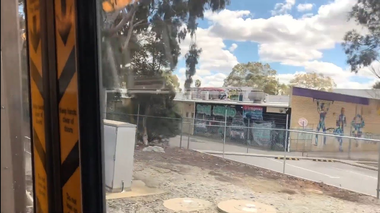 [Land Bridge] Transperth MID A-Train [304] journey from Midland to ...