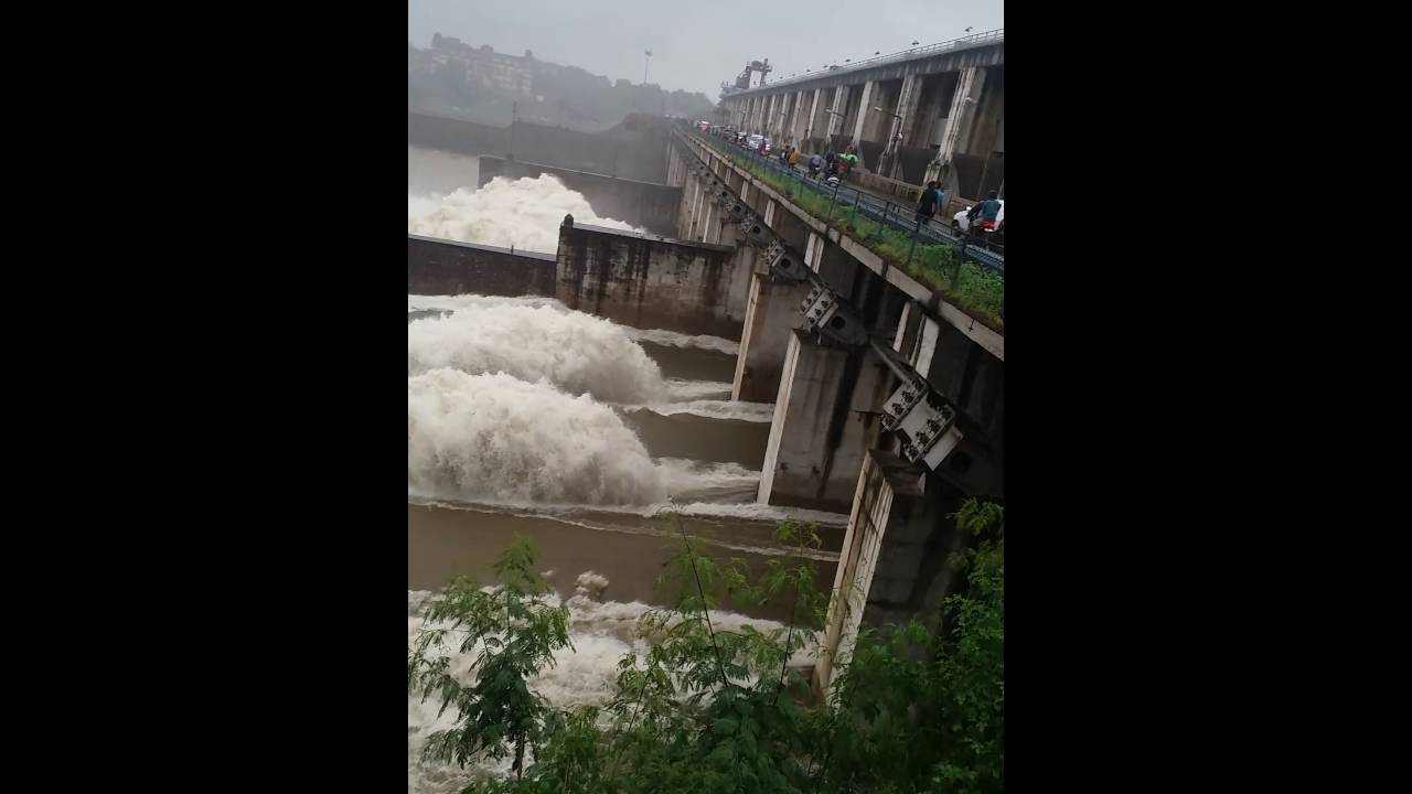 Chambal river bridge(2) - YouTube