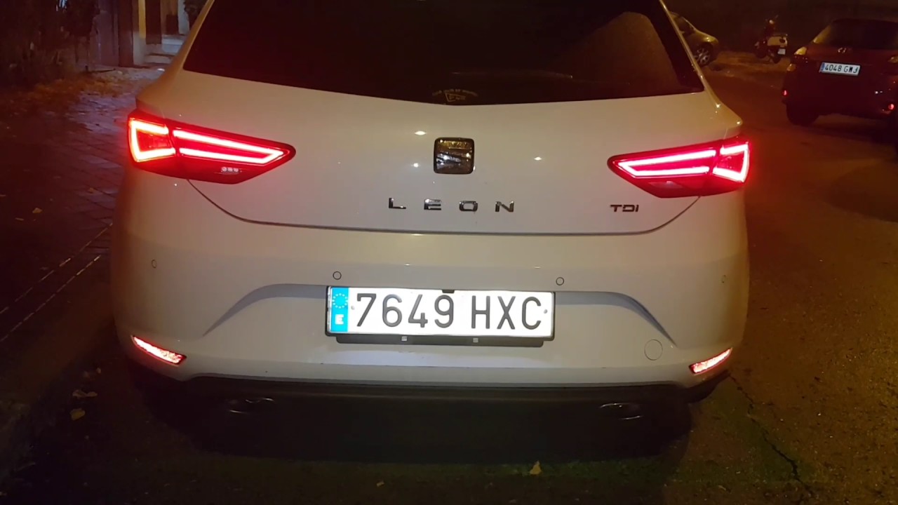 Pilotos Led restyling en leon 5F MY14 - YouTube