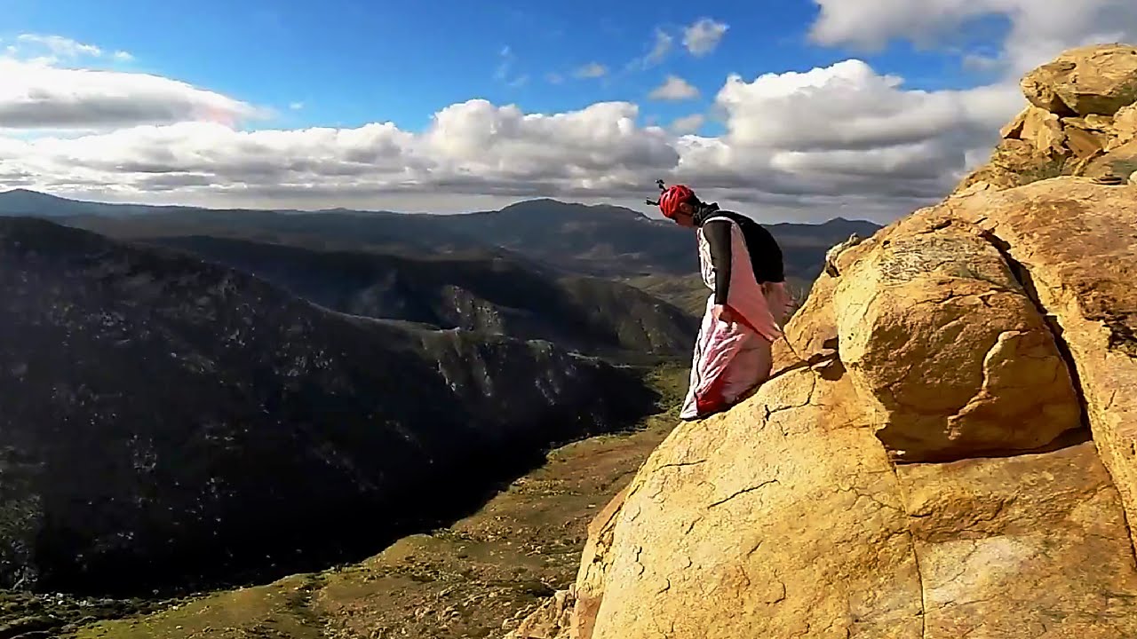 First SoCal Wingsuit BASE | Chris Labounty - YouTube