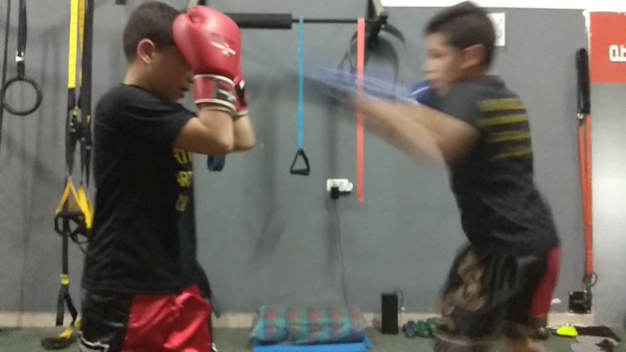 Kickboxing Techniques with the MA.CLUB Champions - YouTube
