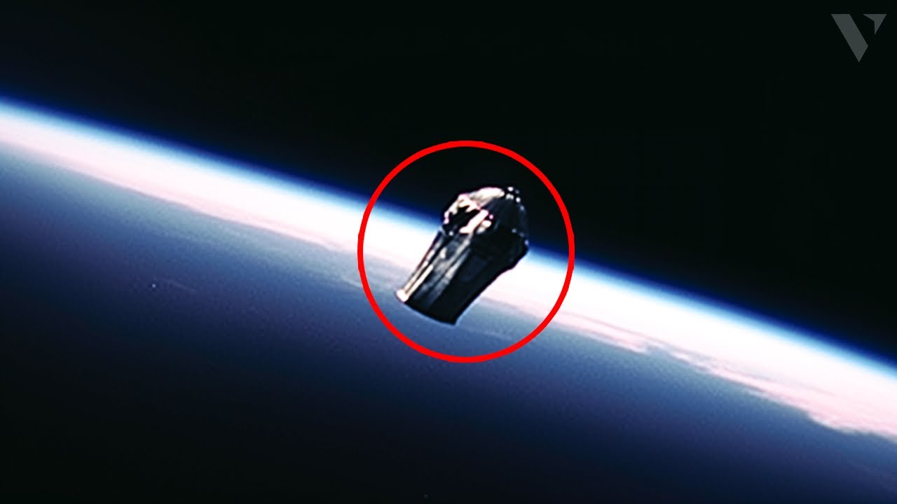 Mysterious “Black Knight” UFO Spotted From International Space Station ...