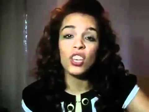 TripKolic Seda Sular ( CanLi Cekim 2011 Performans )