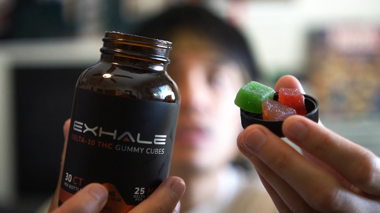 TRYING DELTA 10 GUMMIES - YouTube