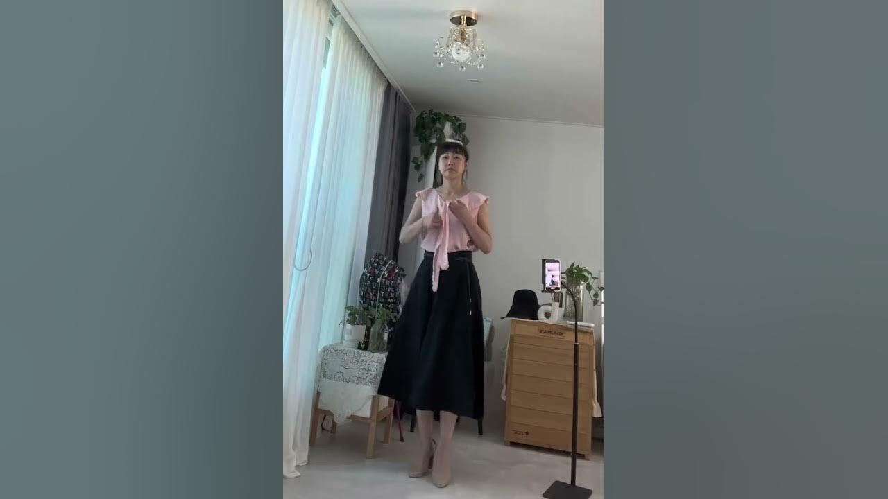여성미 물씬나는 중년 패션 Youtube