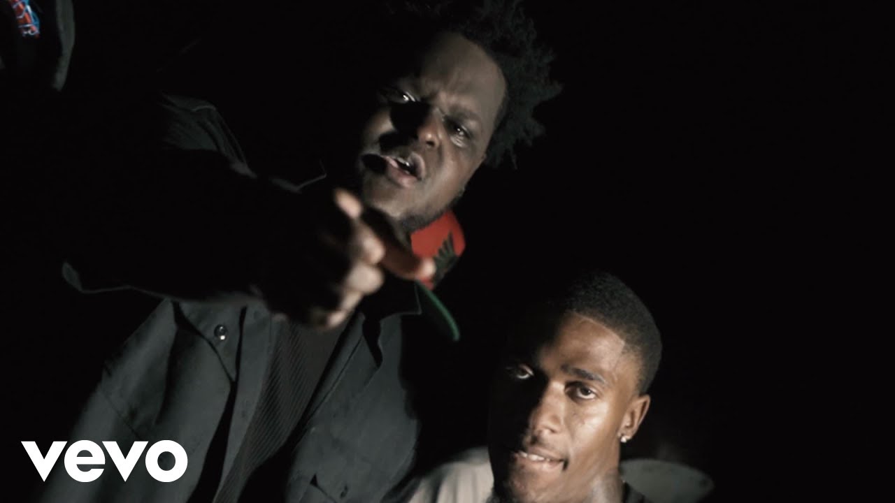 Rich m.b - on da run - YouTube