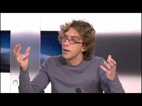 Y'a du monde à Paris : Estelle Martin reçoit Fred Pellerin - YouTube