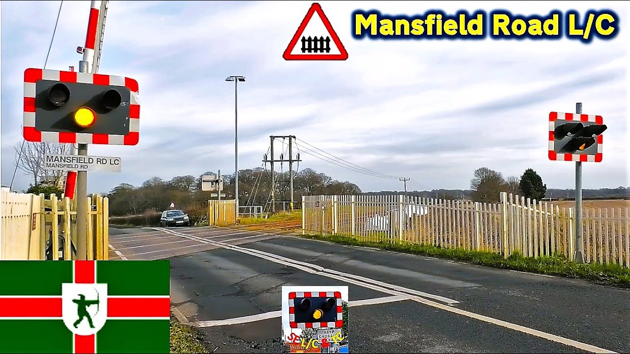 Mansfield Road Level Crossing, Nottinghamshire - YouTube