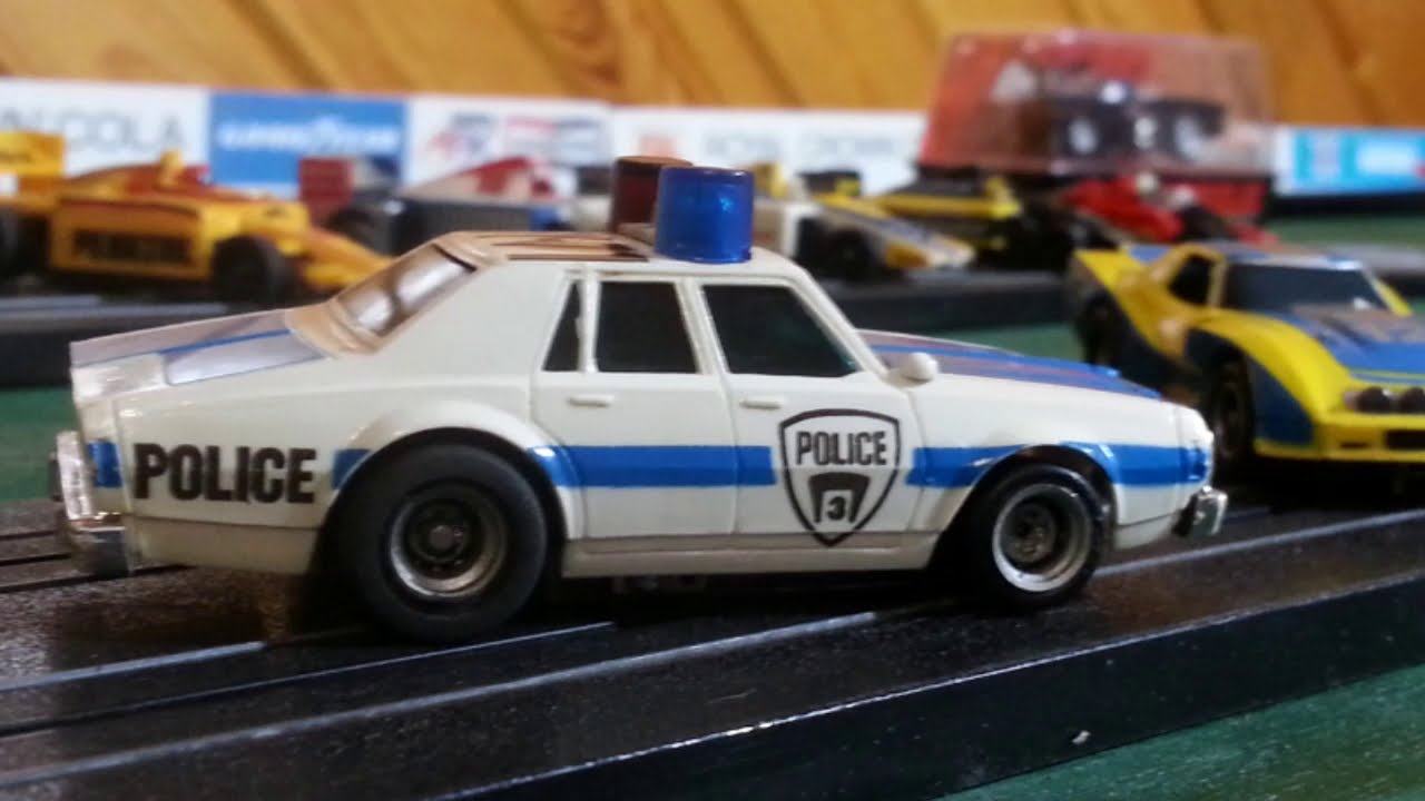 AFX Slot Car Police Pack AFX AURORA - YouTube
