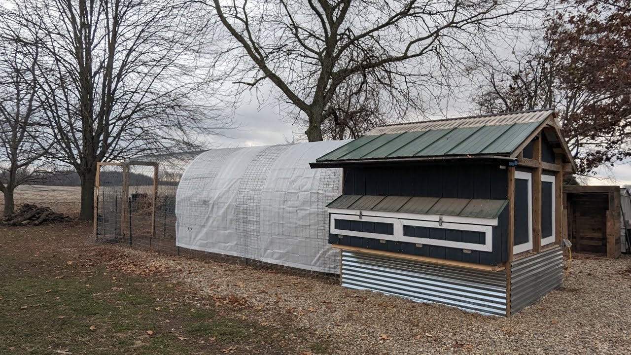 Winterizing the Chicken Run - YouTube