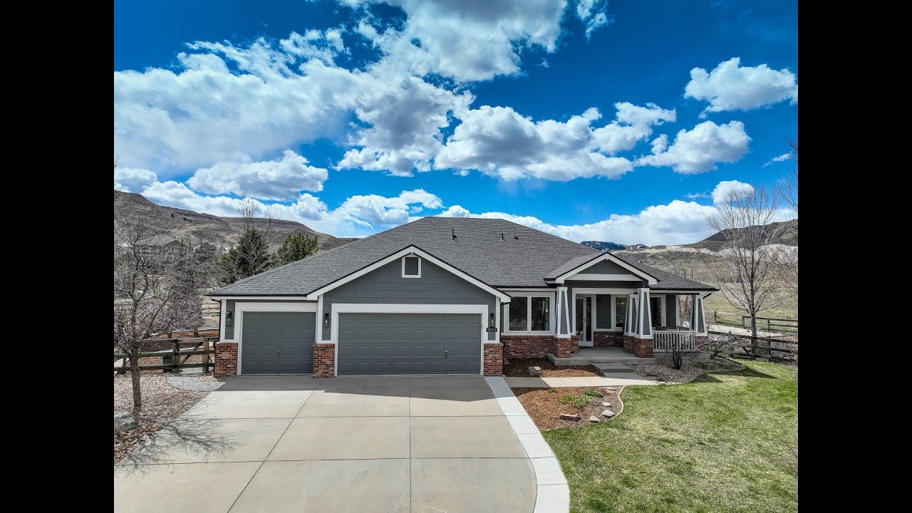 Erica Dufford presents 19574 W 54th Place Golden, CO ...
