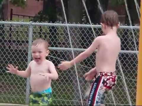 2009-08-09: Mulick Park water playground - YouTube