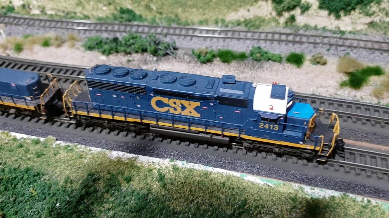 N SCALE SD40-2 WITH YARD SLUG - YouTube