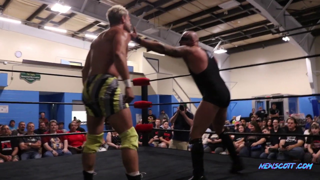 Channing Decker vs Kevin Blanchard - UCW Spryfield, NS - August 30th ...