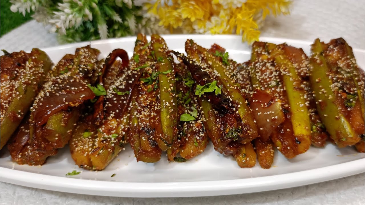 Parwal Masala Fry | Fried Pointed Gourd | Potol Bhaja Recipe ...