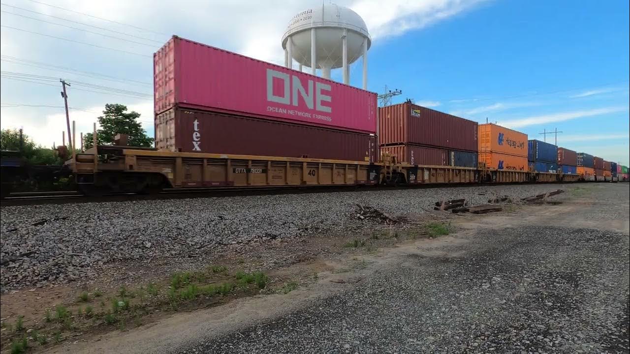 NS 4265 Leads Intermodal Through Gastonia NC - YouTube