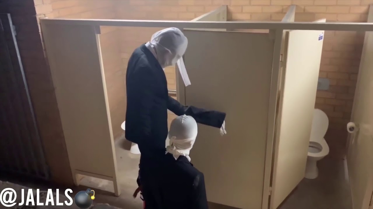 JALALS SLENDER MAN PRANK - YouTube