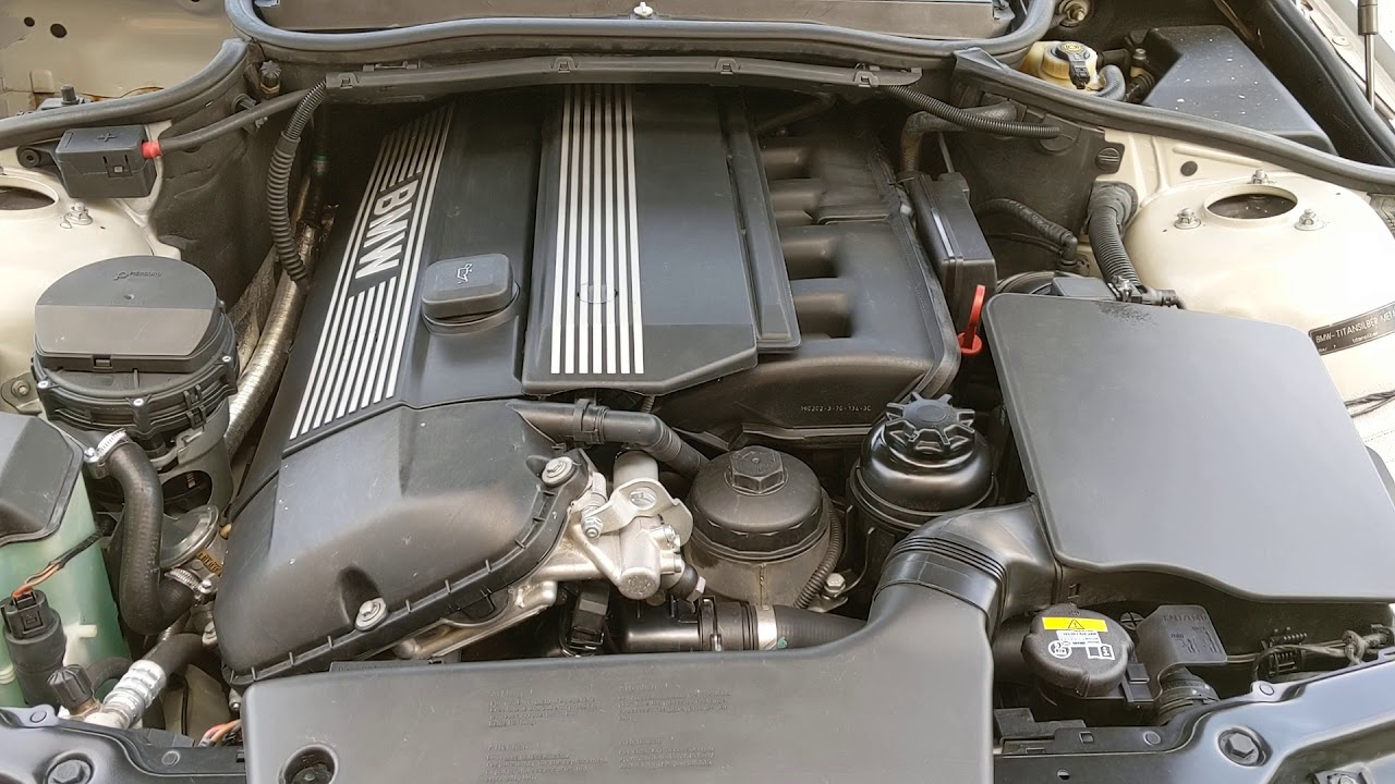 2002 BMW 330i E46 Cold Start - YouTube