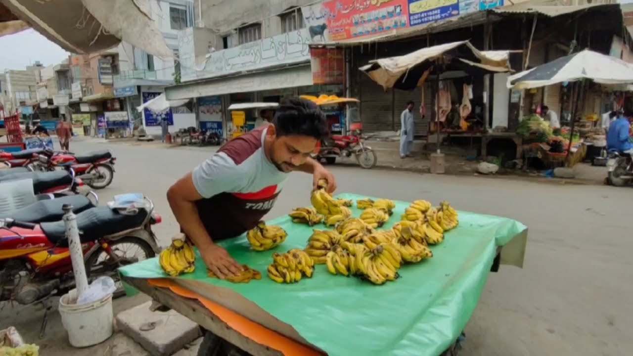 Nashte Mai Saag Khaya 😋 | Ghost Lay Kar Gya 😍 | Panjeri Ka Samaan Liaya ...