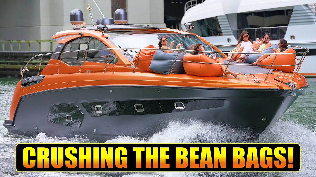 BOW RIDING TO ANOTHER LEVEL! | MIAMI RIVER | MIAMI BOATS - YouTube
