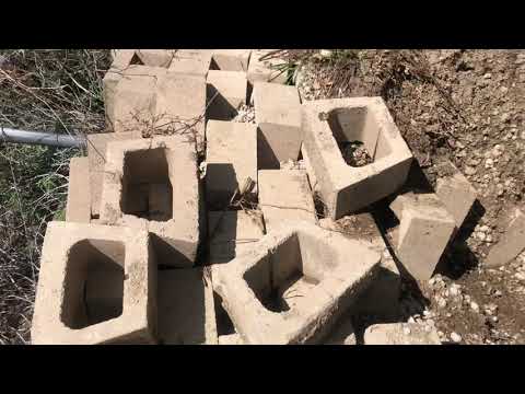 Segmental block retaining wall failure explained - YouTube
