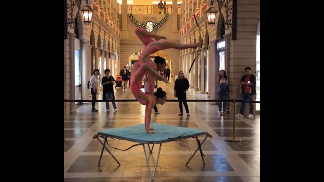 Acrobatic Women Contortion 58 - YouTube