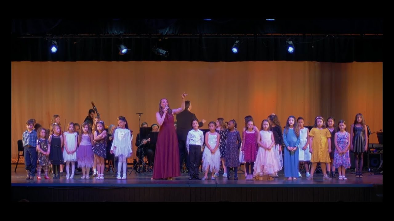 "Do Re Mi", feat. CHIME Charter School Chorus & Kirk o' the Valley's ...