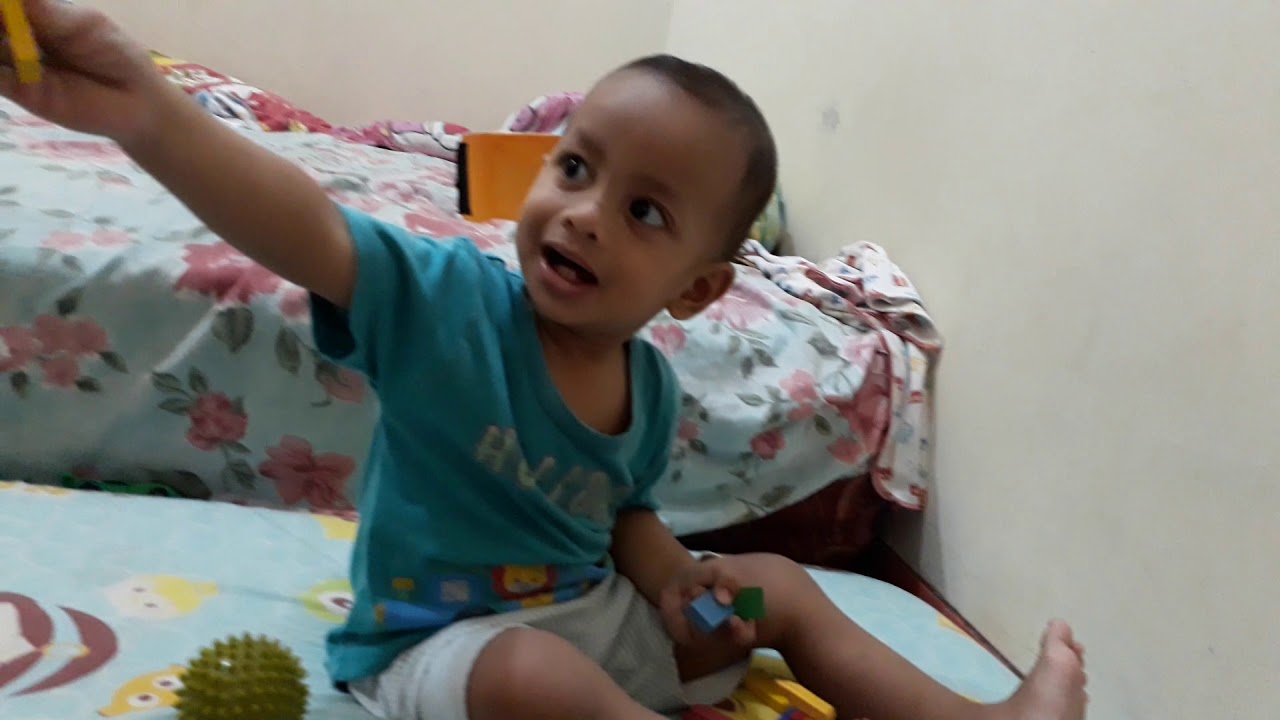 Main mobil-mobilan dan balok - YouTube