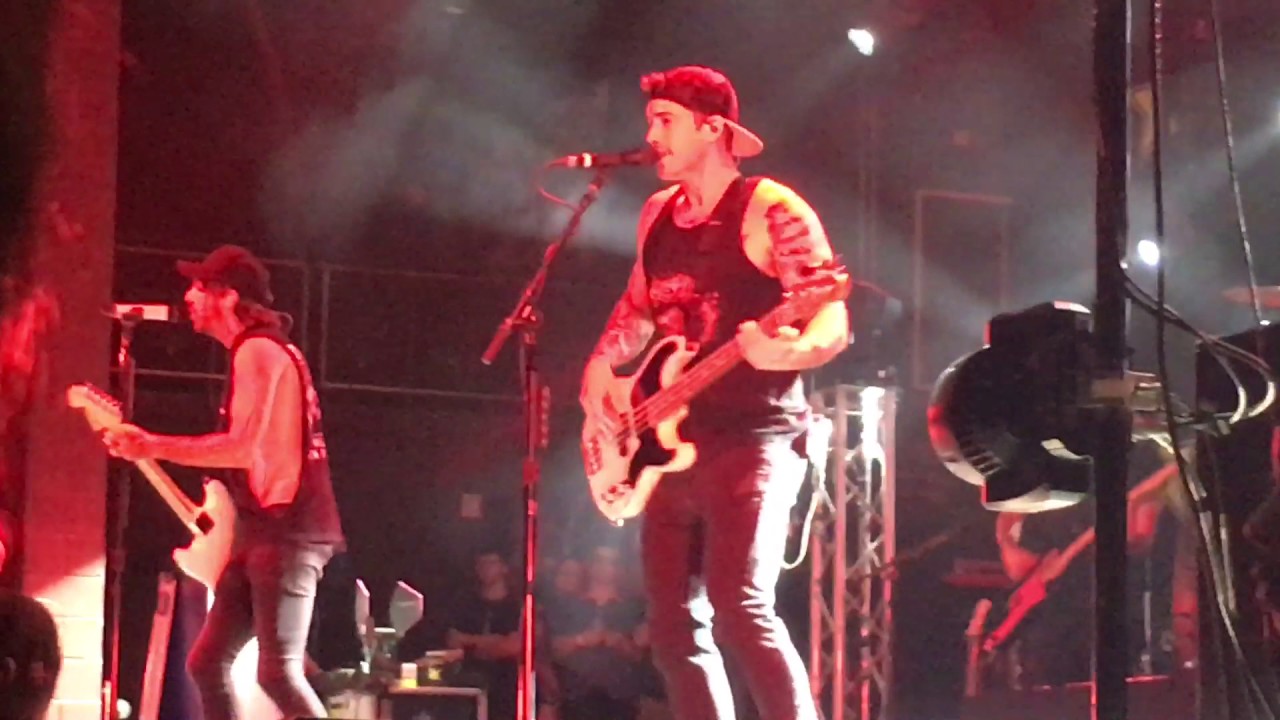 ALL TIME LOW FULL CONCERT LIVE (PART 1) | FRONT ROW FOOTAGE | 7/29/17 ...