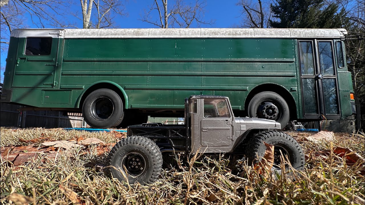 Mini/Micro RC Crawler Line Challenge | TRX4m SCX24 - YouTube