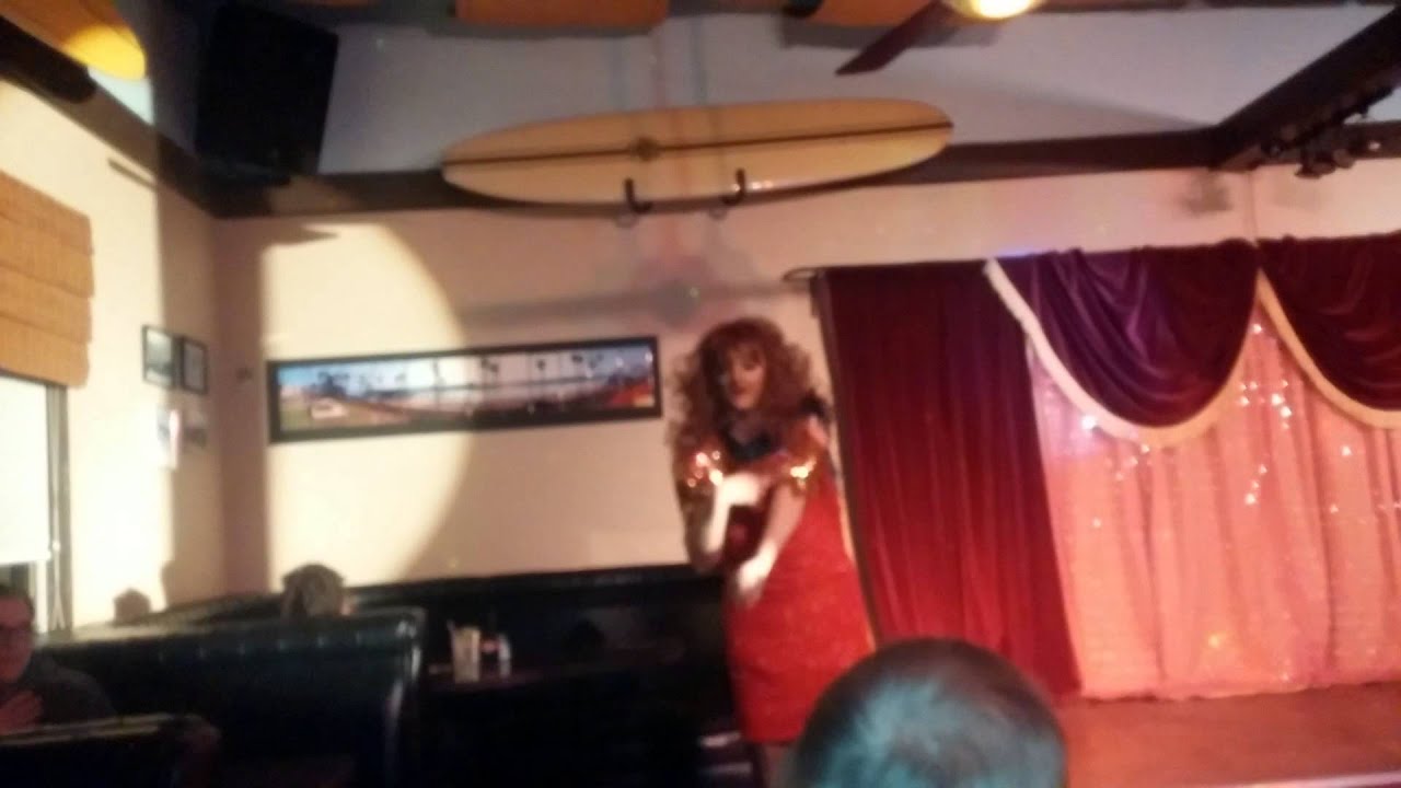 Ms CeCe Sirene as Reba - YouTube