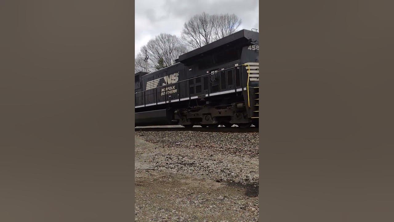 NS 4586 - YouTube