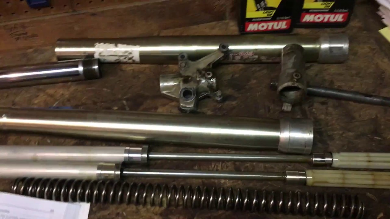 1989 rm250 fork rebuild part 1 - YouTube