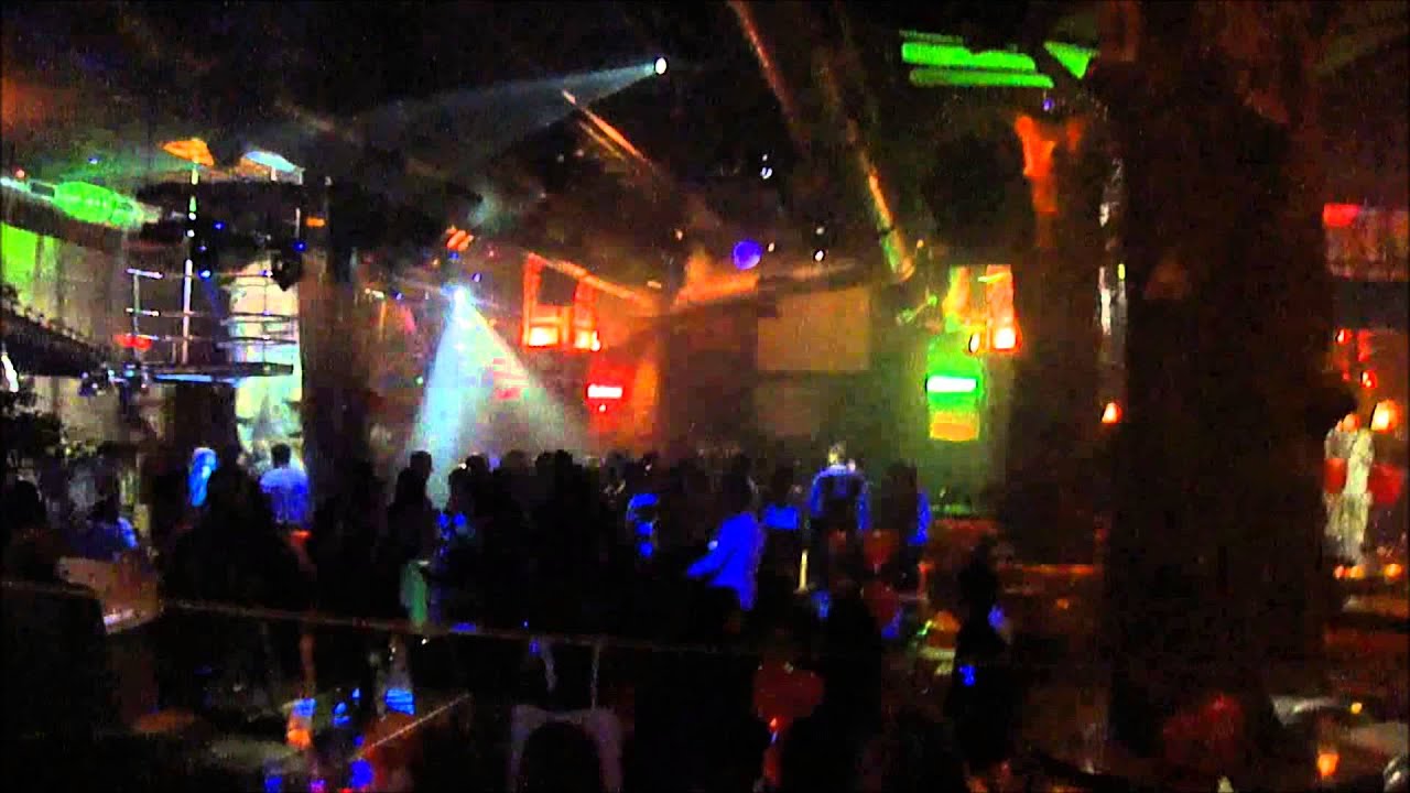 Sala Fantasy Disco Kiu San Valentin 2013.wmv - YouTube