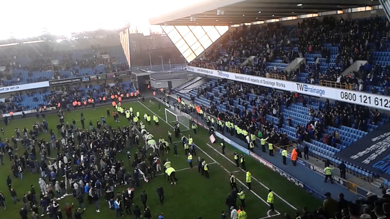 Millwall - leicester - YouTube