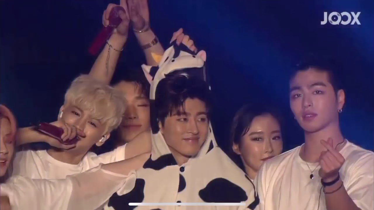 BEST FRIEND - iKONTINUE in Seoul Encore 2019 - YouTube