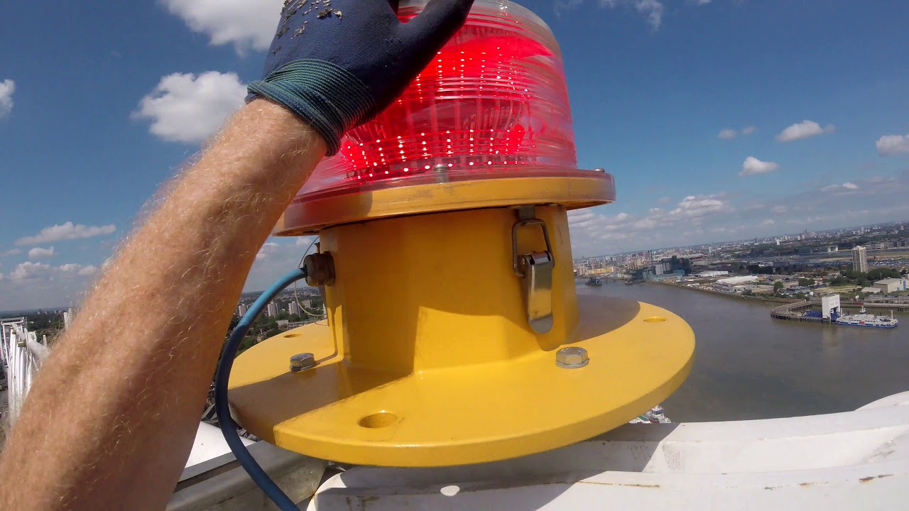 Inspecting a tower crane jib - YouTube