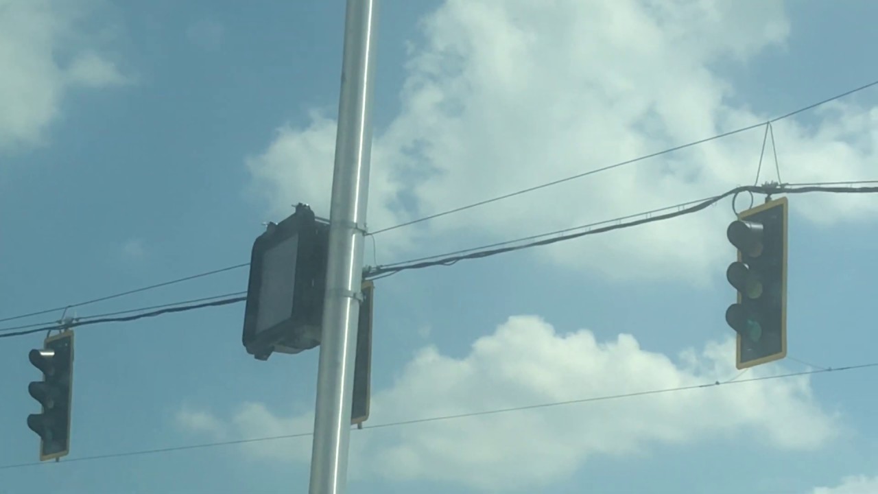 Span Wire Chapel Hill Traffic Lights - YouTube