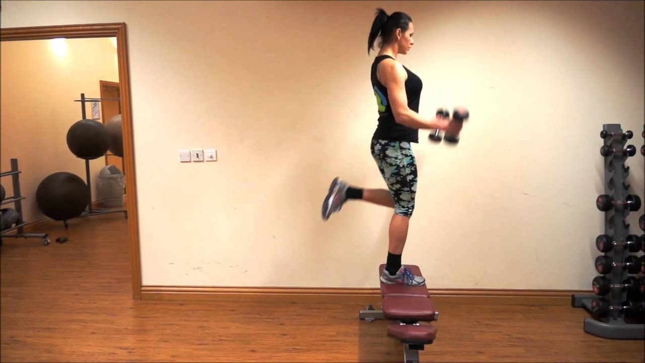 Step Up with Biceps Curl Alternating Legs_WatchFit - YouTube