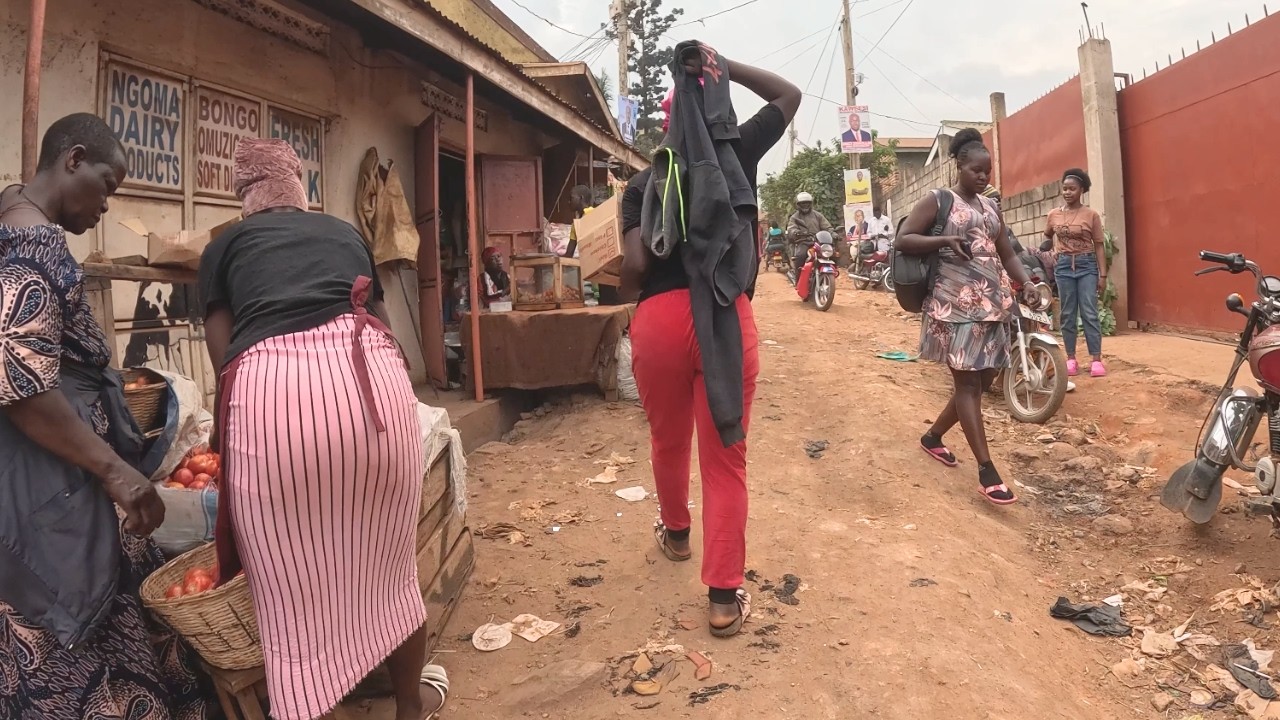 My Walk Through Kyambogo - Banda Community in Africa🌍🇺🇬UGANDA - YouTube