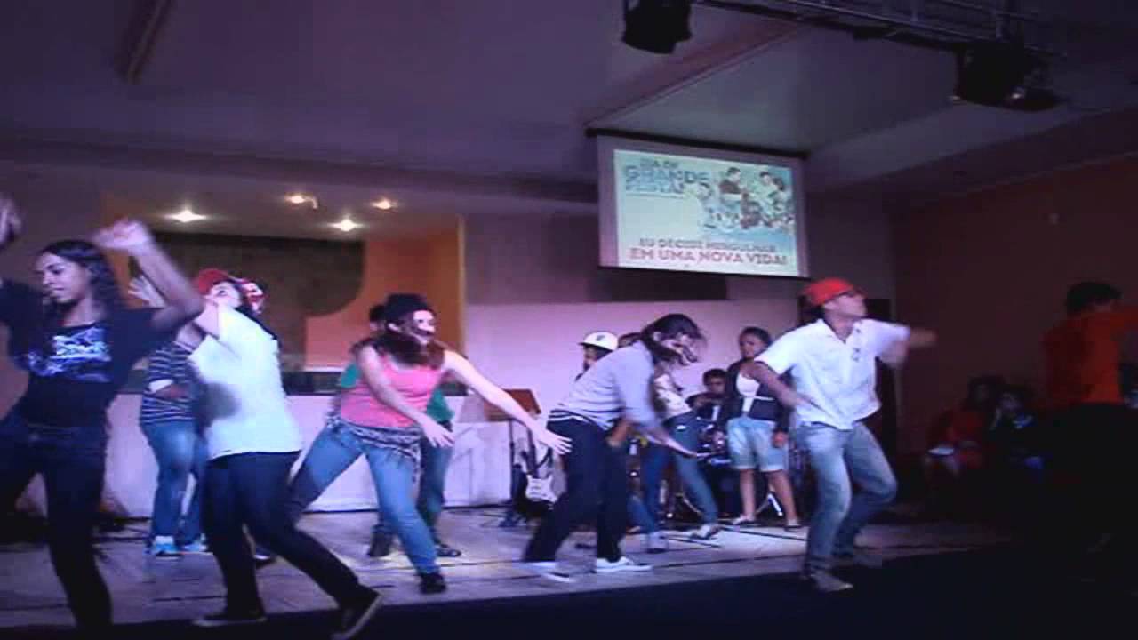 "Before I die" - Kirk Franklin (Dance Performance) - YouTube