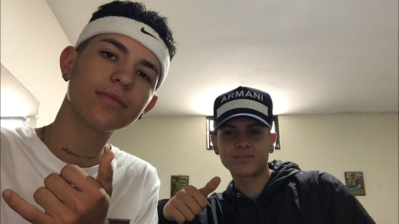 Preguntas Y Respuestas Con El Chili - El Brihan - YouTube